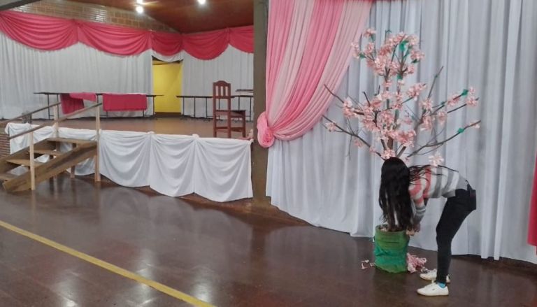 Últimos detalles para el inicio de la Fiesta del Lapacho en Leoni | El ...