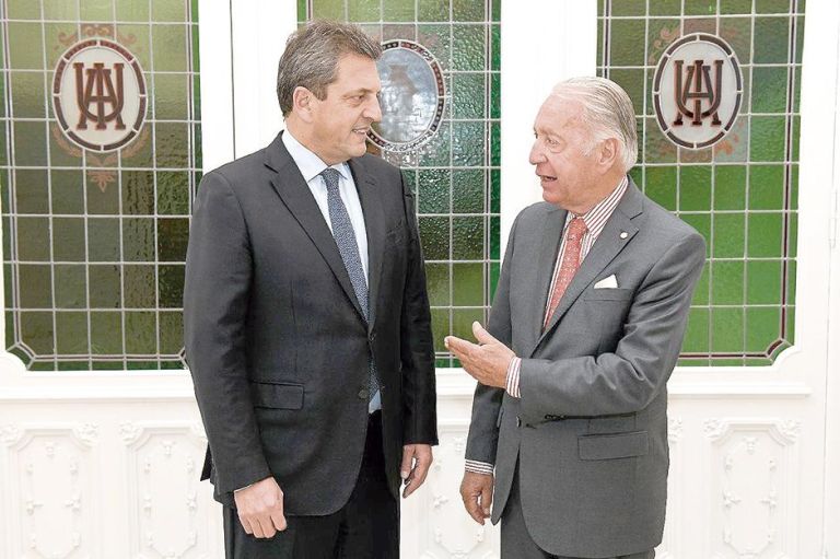 Cuando Las Cosas Explotan Los Que Se Lastiman Son Los Argentinos” El Territorio