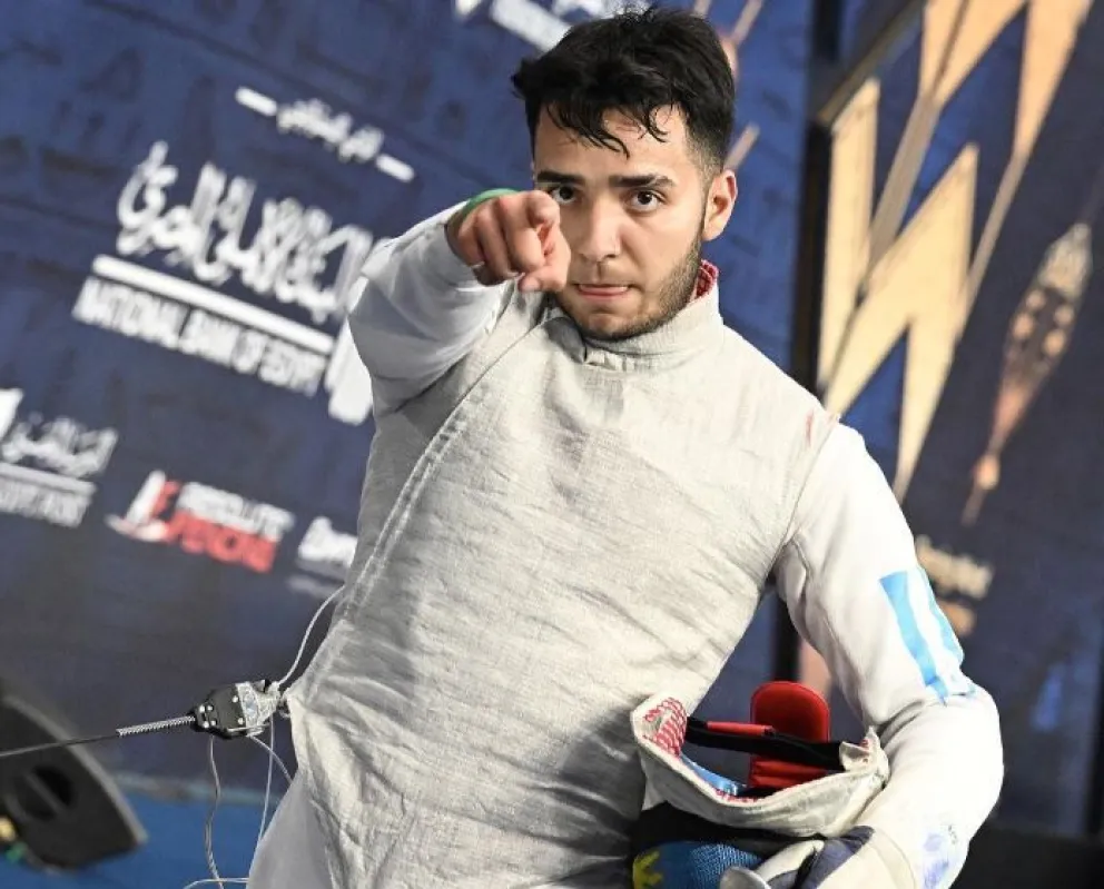 El misionero Servello va en busca de las semis en equipos en esgrima ...