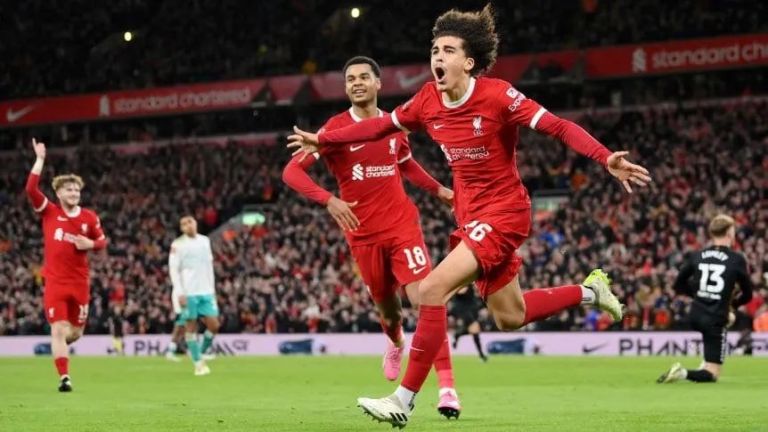 Con una gran actuación de Mac Allister, Liverpool se metió en los ...