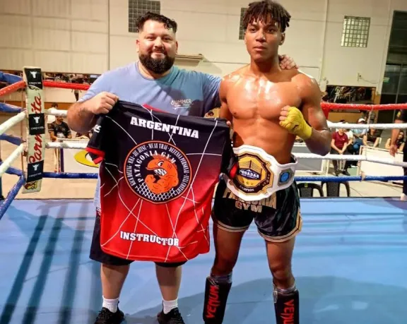El oriundo de Iguazú, Enoch “Rasta” Wiberforce se coronó como campeón ...