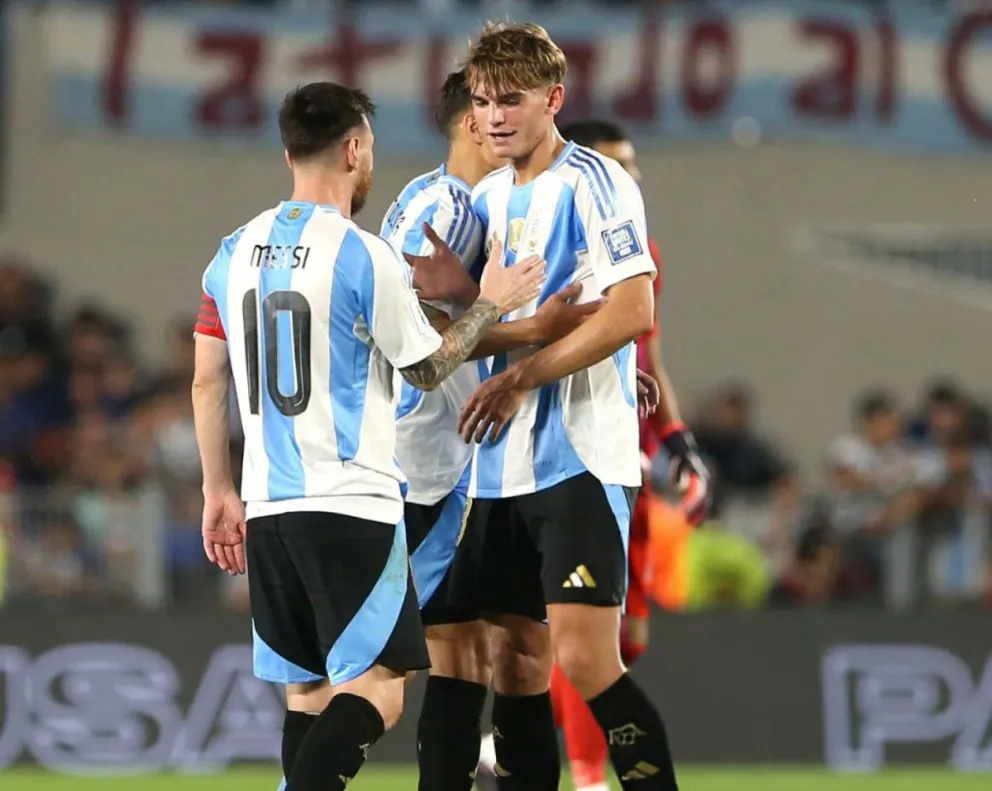 Elogios de Lionel Messi y Scaloni para Nicolás Paz tras su debut ...