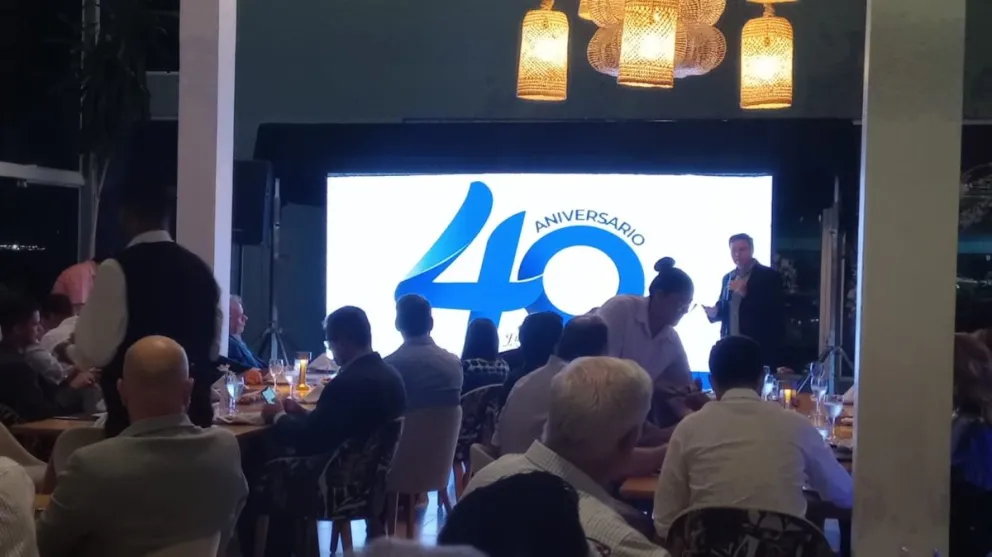 Con proyecciones económicas y análisis nacional, la IERAL celebró su 40 ...