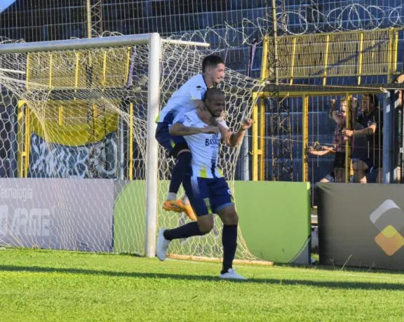 Regional: Mitre goleó y se medirá con Guaraní en los cuartos | El ...