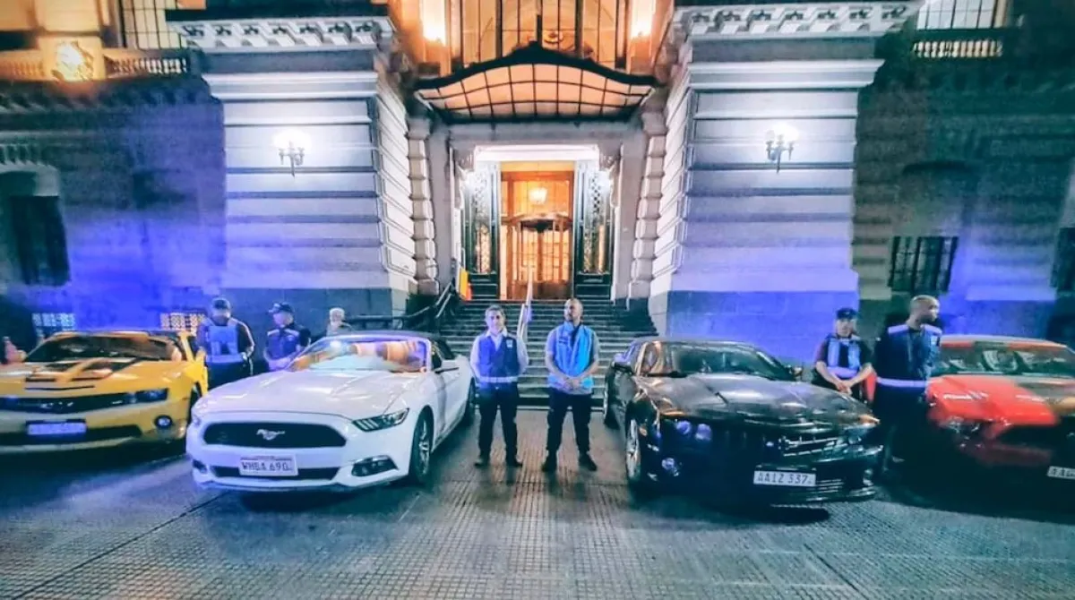 Autos de lujo, redes sociales y contrabando tiene a dos detenidos y un ...