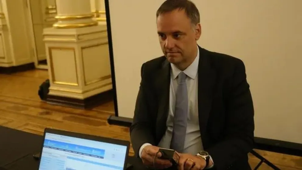 Caso Manuel Adorni: las jubiladas declararon que no lo conocían y que ...