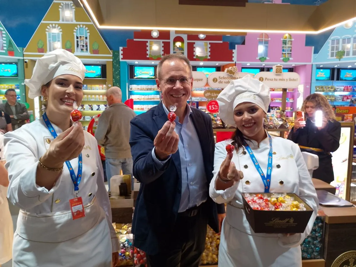 Quedó inaugurado el primer Shop in Shop Lindt de Latinoamérica en ...
